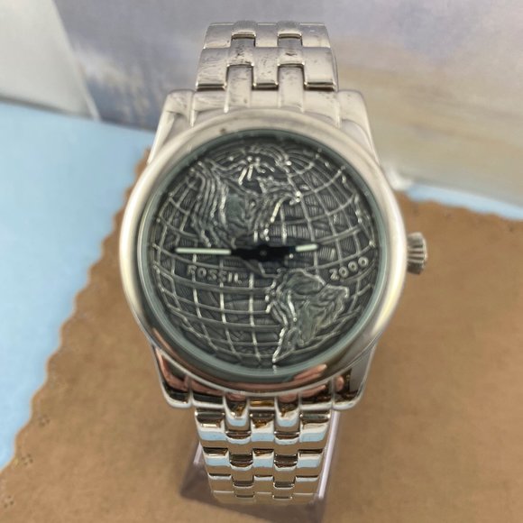 Fossil | Accessories | Vintage Year 200 2k Fossil Americas Watch | Poshmark